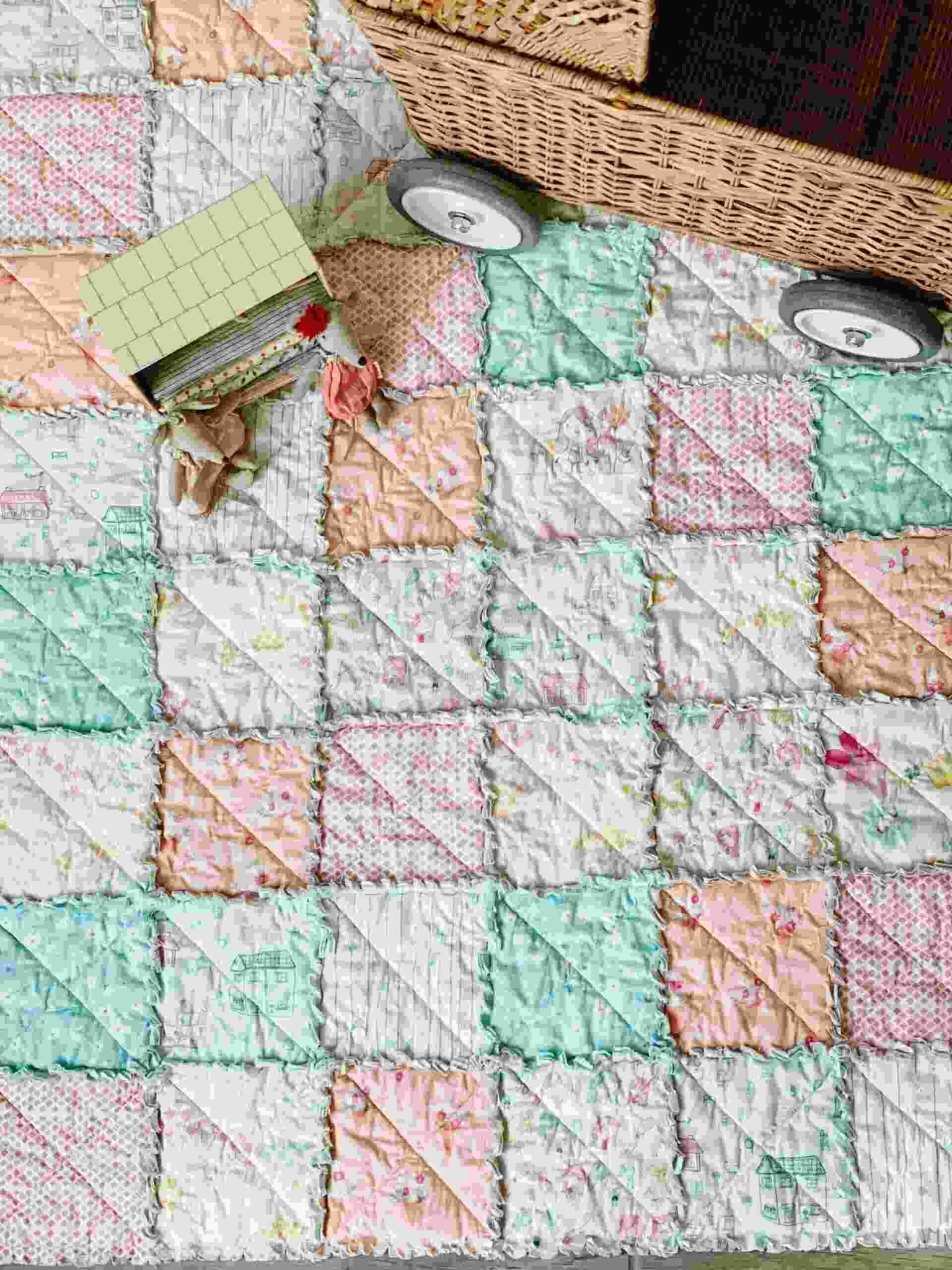 How To Make A Rag Quilt - Quilters Candy