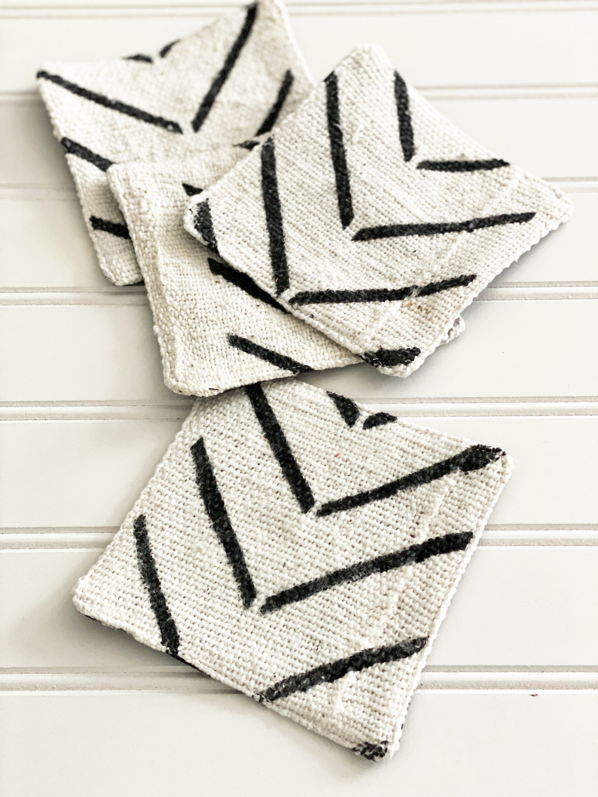 How To Make A Set of Authentic Mud Cloth Coasters - Quilters Candy