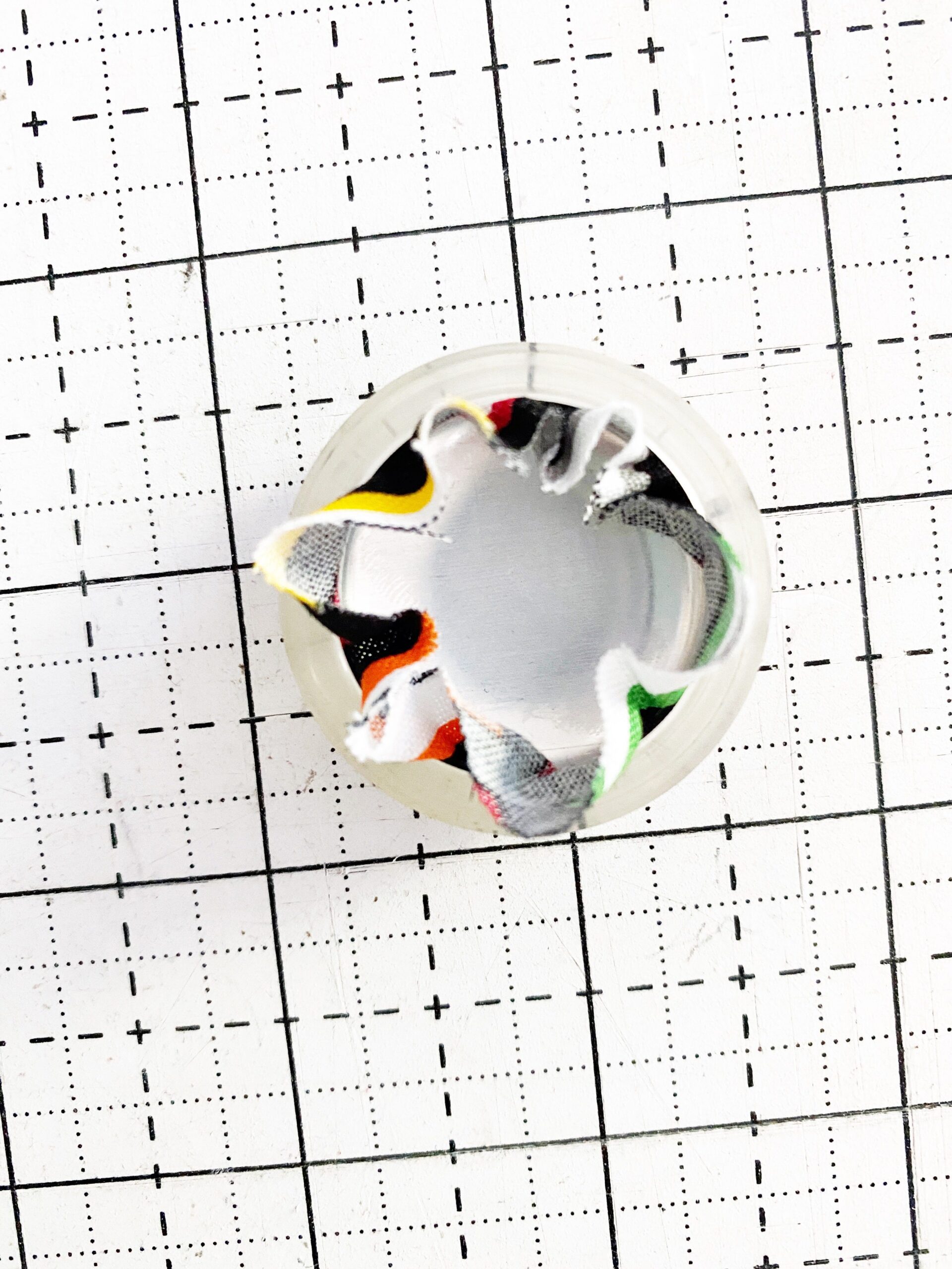 How to Make Chemistry Fabric Pins - Quilters Candy