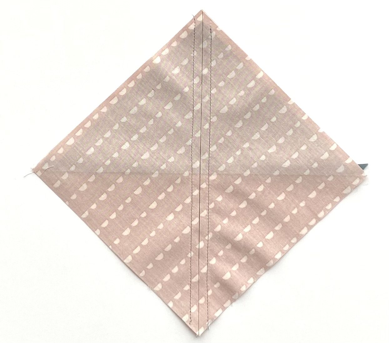 Fast and Easy Split Quarter Square Triangles - Quilters Candy