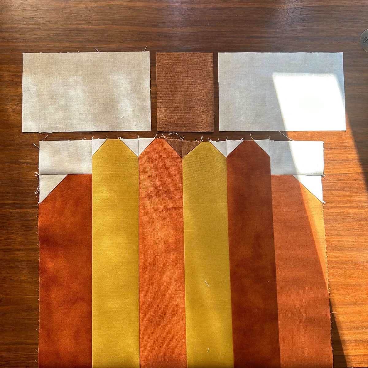 Cottage Pumpkin Quilt Block - Quilters Candy