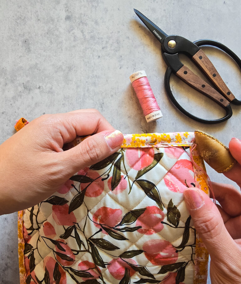 DIY Fabric Hot Pad - Quilters Candy