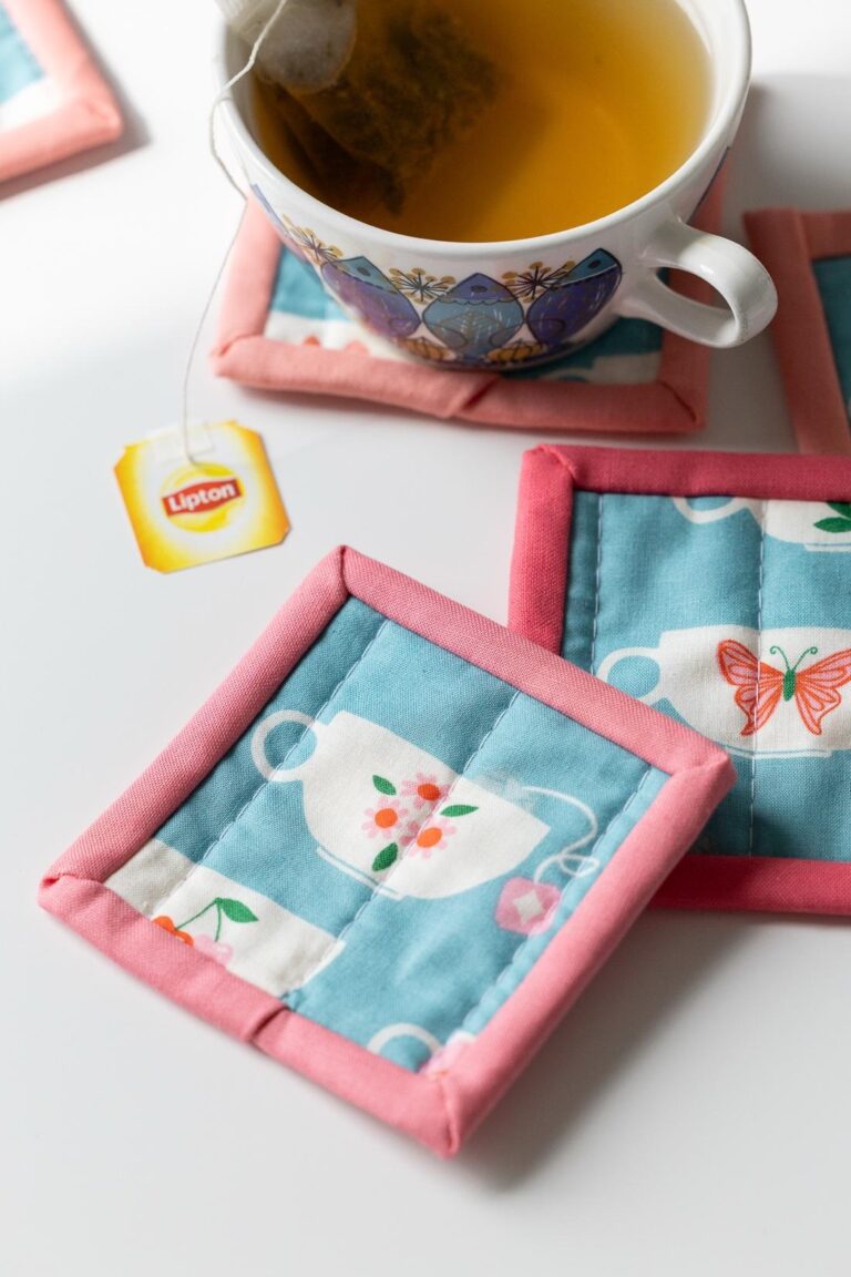 How to Make a Quilted Tea Cozy with Matching Coasters – Free Template ...