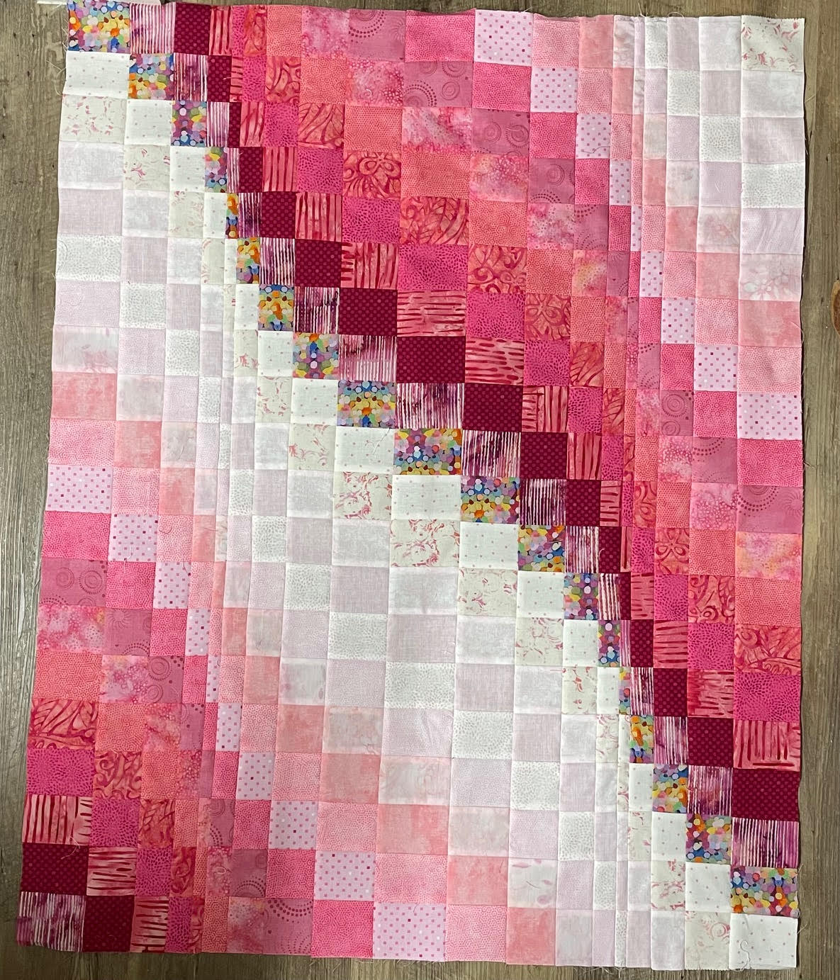 Barging In Bargello Quilt Tutorial: Easy Jelly Roll Quilt with Stunning Movement - Quilters Candy